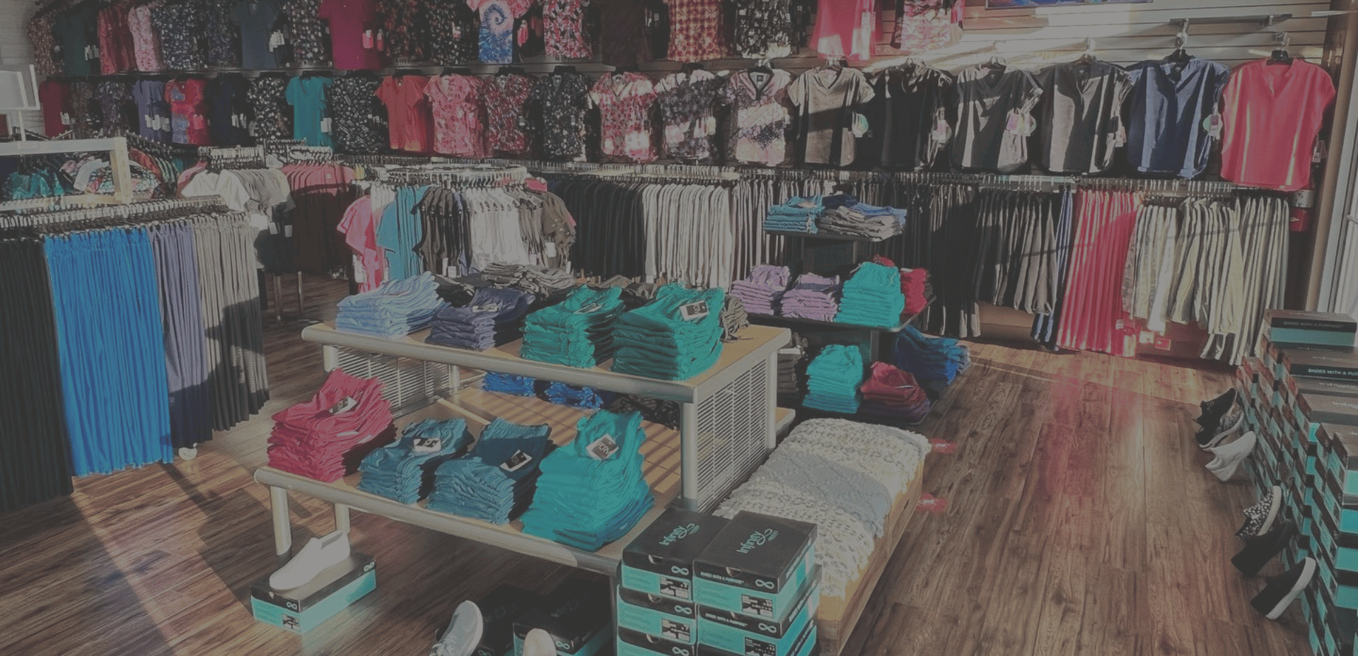 Nursing Scrubs Canada | My Scrubs | Shop Online